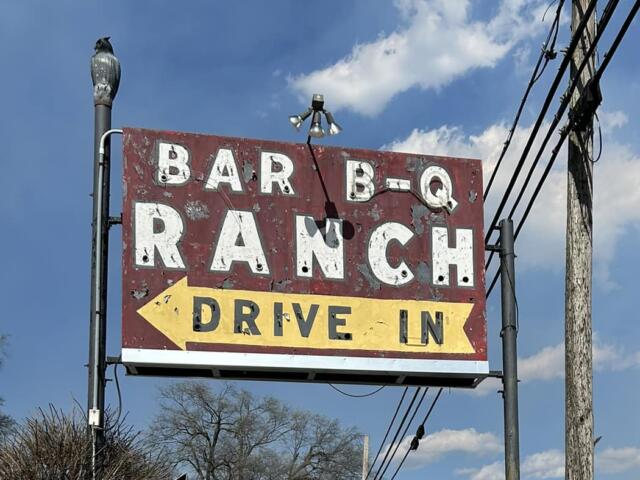 Bar-B-Q Ranch Named Valley’s “Best Barbeque Restaurant” - Rocktown Now